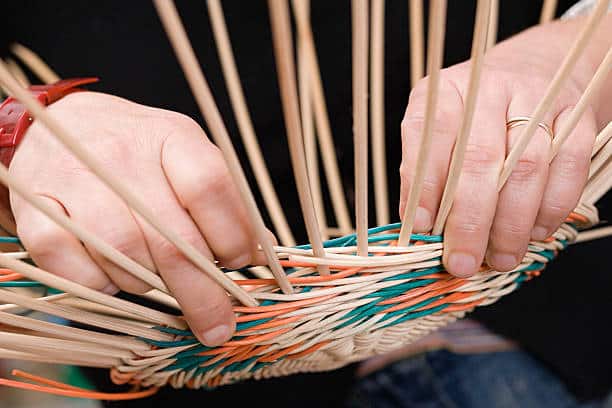 DIY - Comment travailler l'osier pour en faire un panier